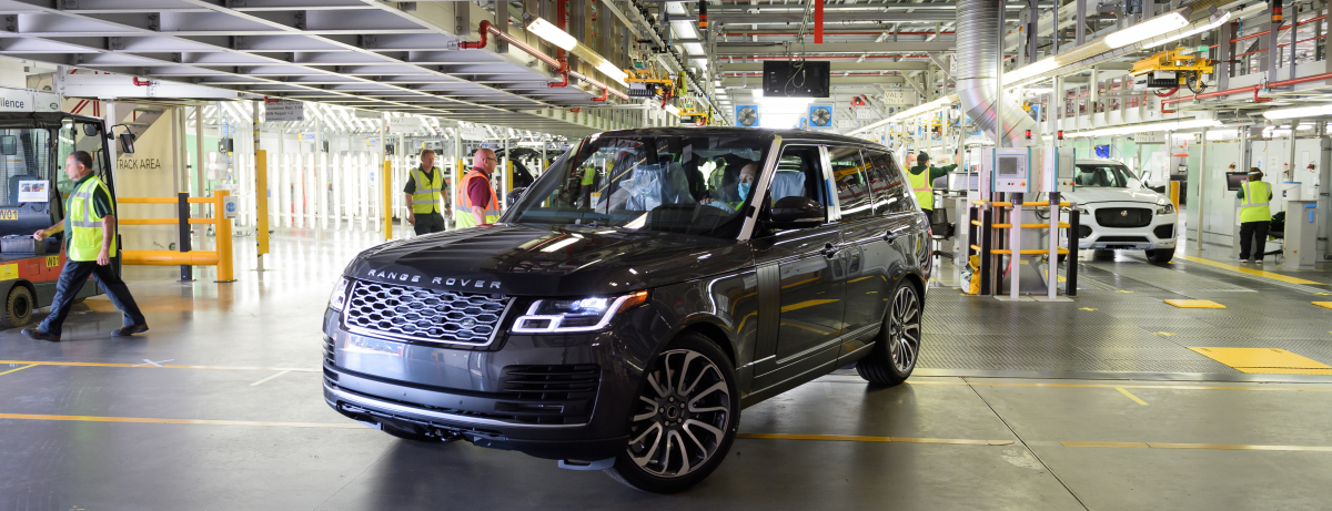 First Range Rover made under social distancing measures comes off JLR’s ...