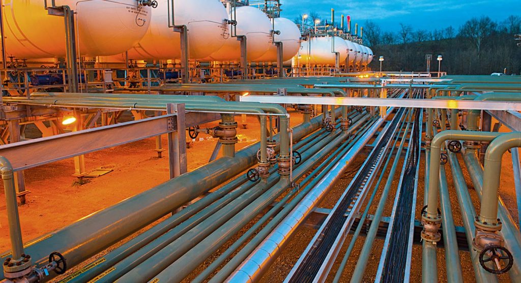 India Petronet to expand Dahej LNG terminal's capacity to 22.5 MTPA ...