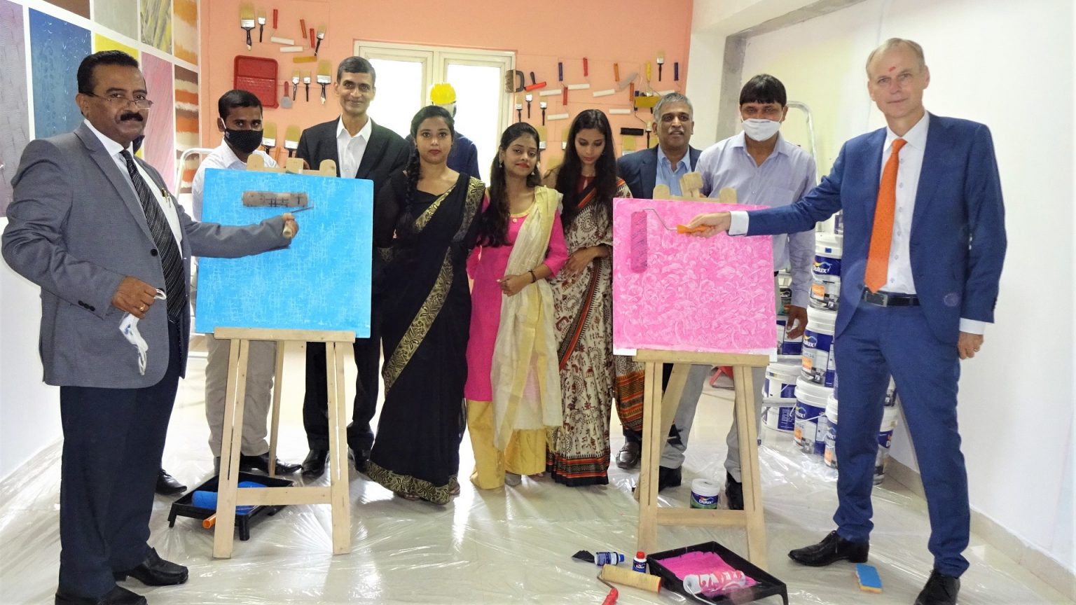 Akzo Nobel India inaugurates the all-new AkzoNobel Paint Academy in ...