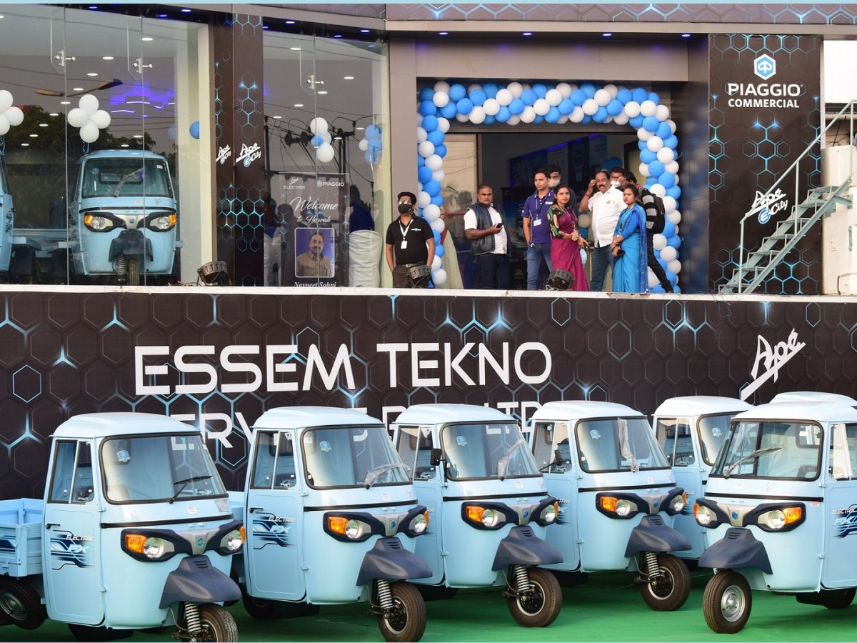 Piaggio Vehicles forays Bengal market with its first electric three ...