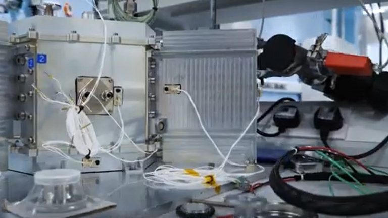 UK Space Agency and NNL work on world’s first space battery ...
