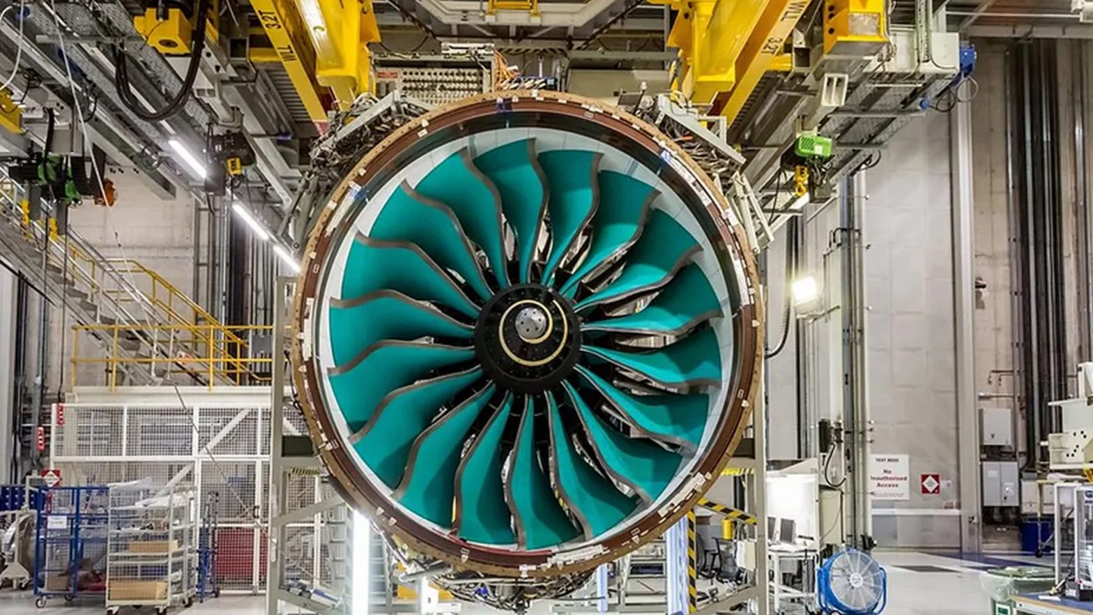 Rolls-Royce UltraFan technology demonstrator build complete and getting ...