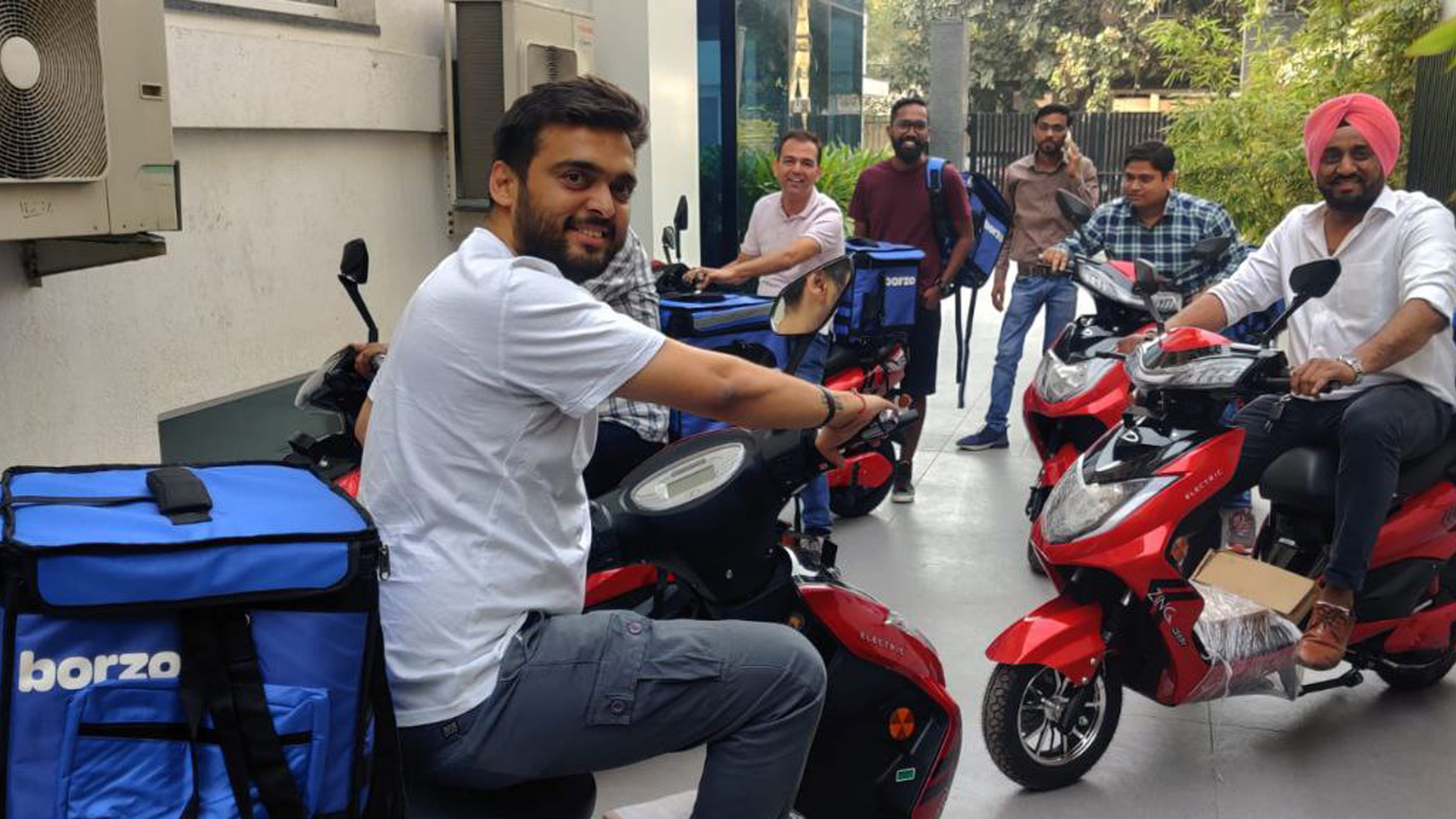 Borzo partners with Zecat to electrify its delivery fleet ...