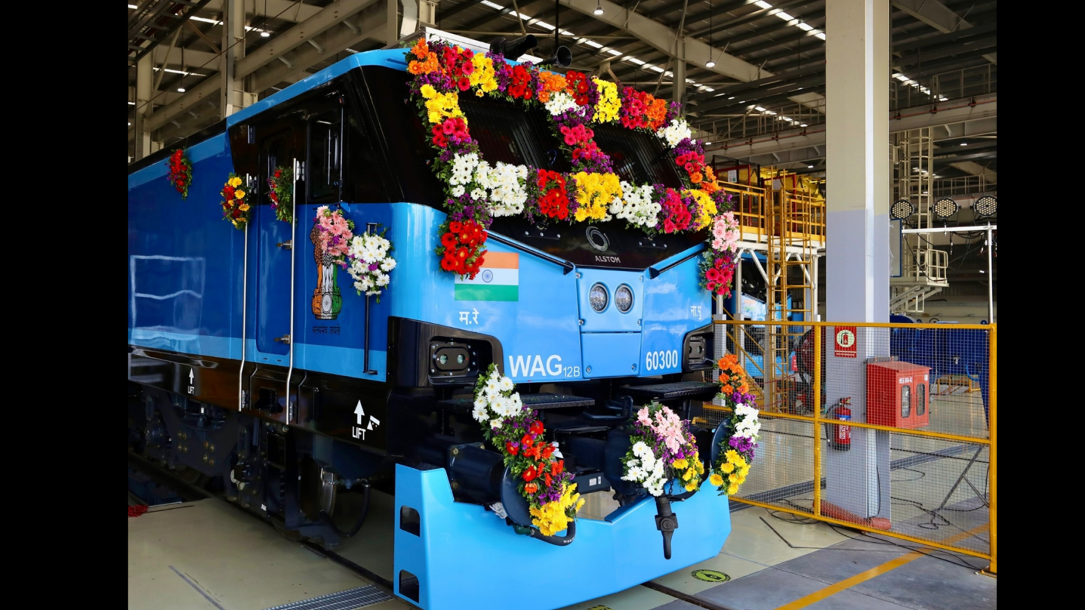 Alstom delivers 300th WAG12B electric locomotive to Indian Railways ...