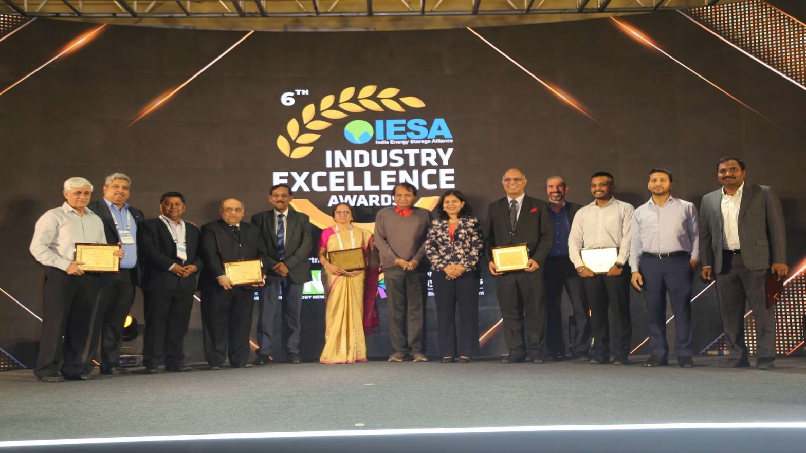 Delhi Government's revolutionary EV Policy earns State Leadership Award ...