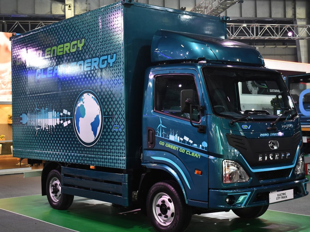 VECV expands portfolio with debut in small commercial vehicle market ...