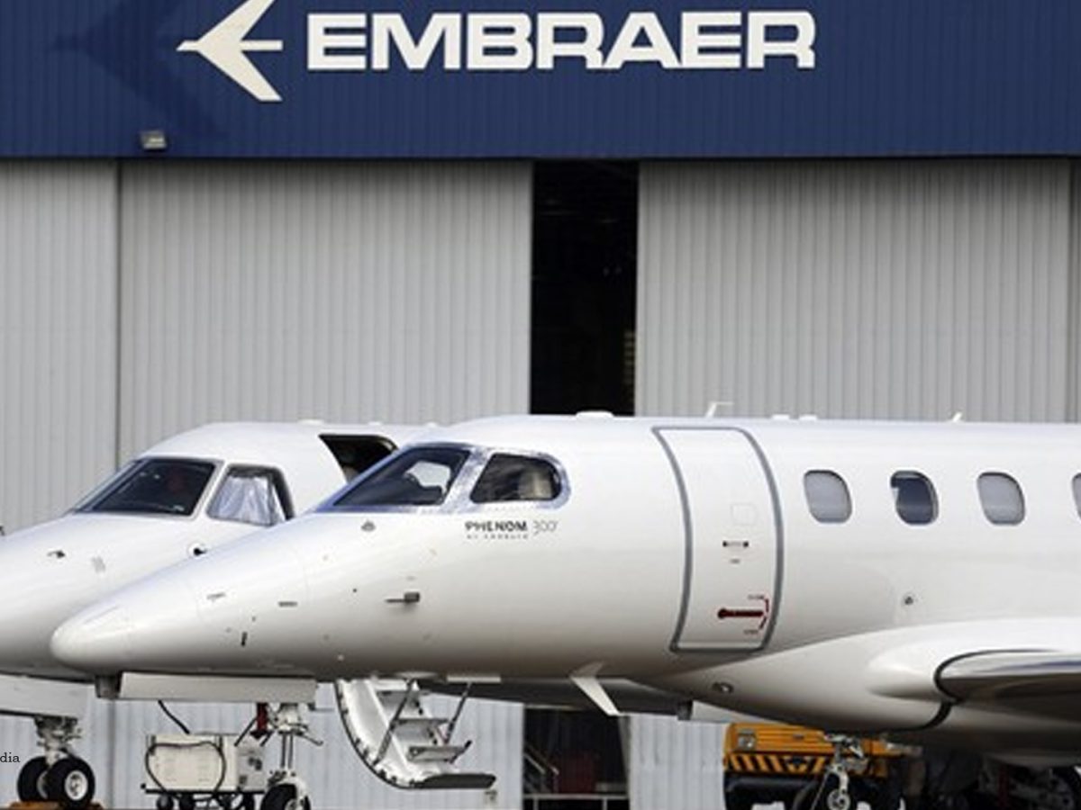 Embraer CEO discussing aircraft manufacturing with Indian firms ...