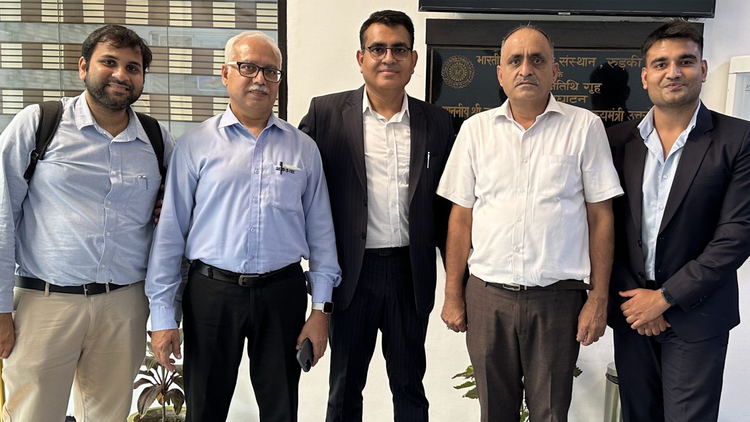 Servotech Power Systems collaborates with IIT Roorkee for EV charger ...