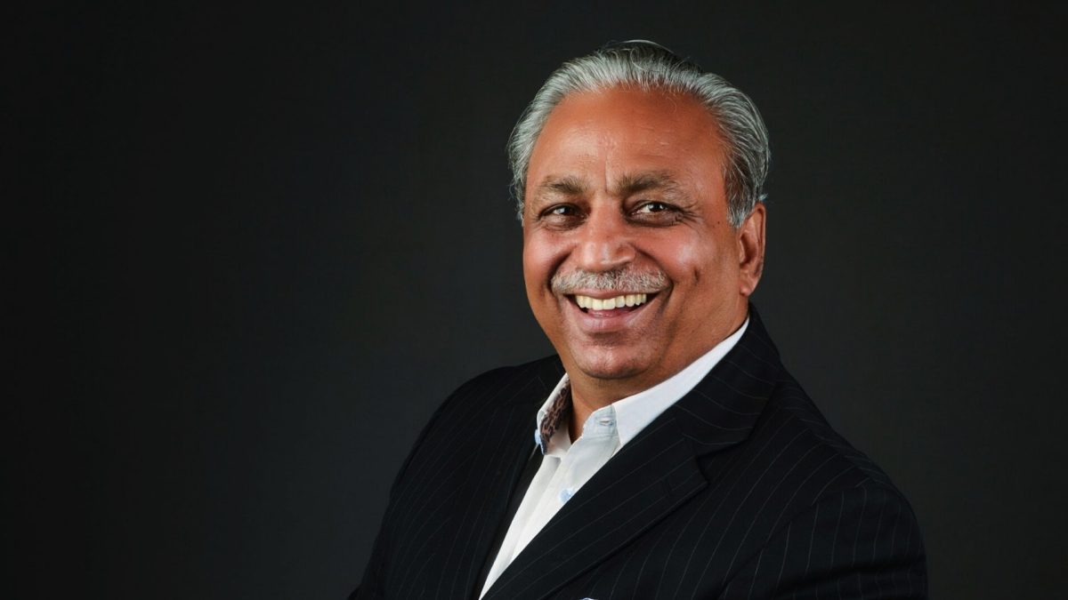Cp Gurnani Announces Departure From Mahindra Board Directorship