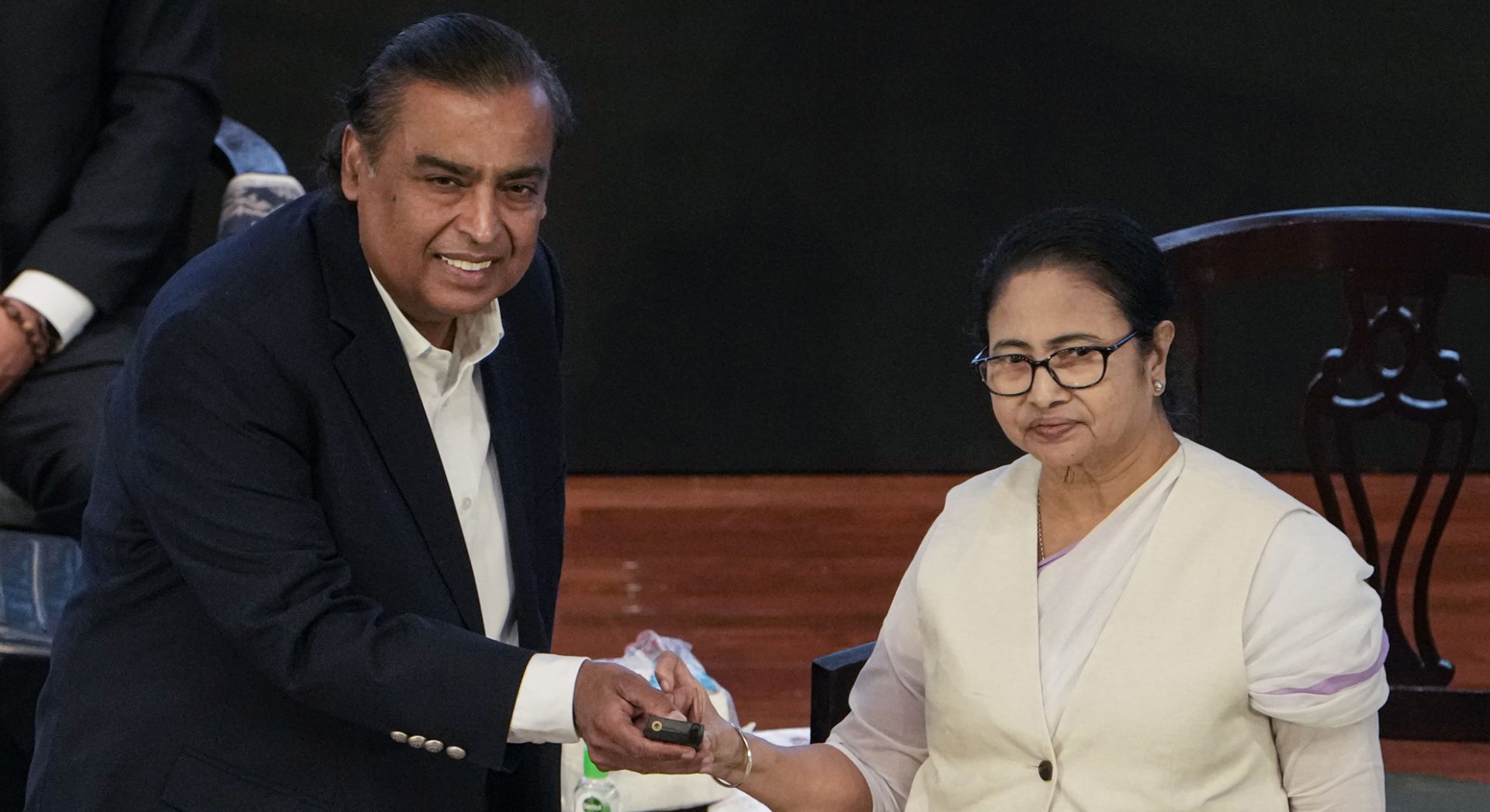 Mamata Banerjee unveils ambitious initiatives at the Bengal Global ...