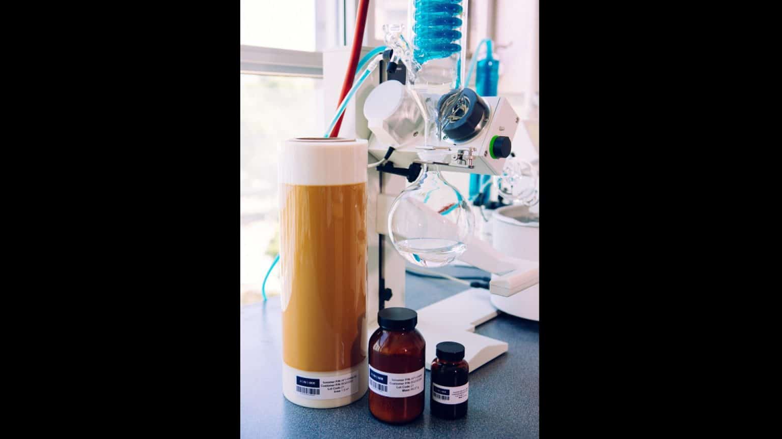 Asahi Kasei fuels green hydrogen innovation with Ionomr investment ...