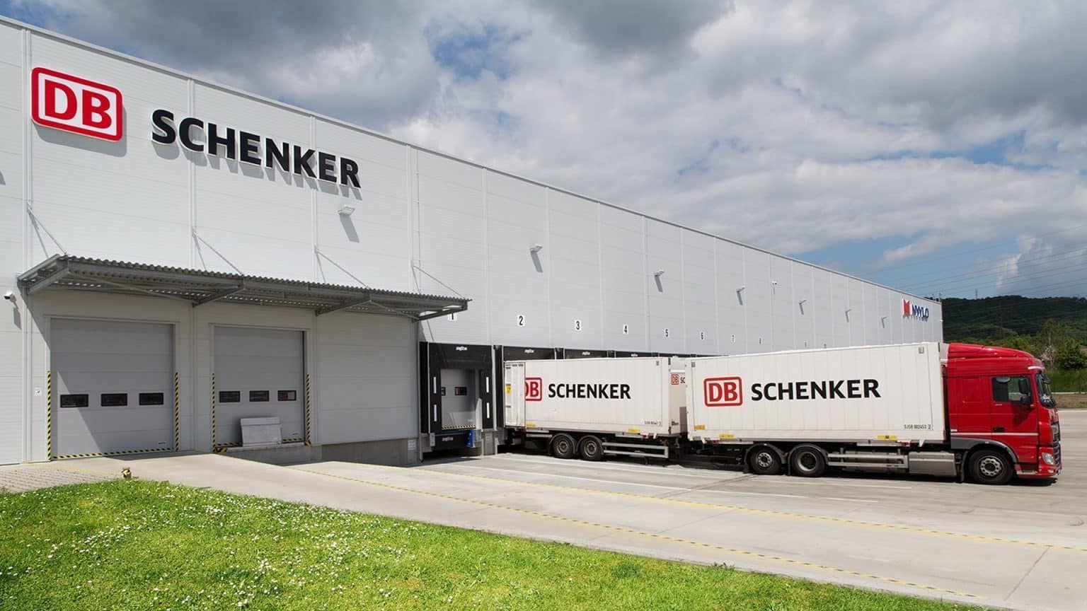 DB Schenker India and CONCOR join forces for sustainable logistics ...