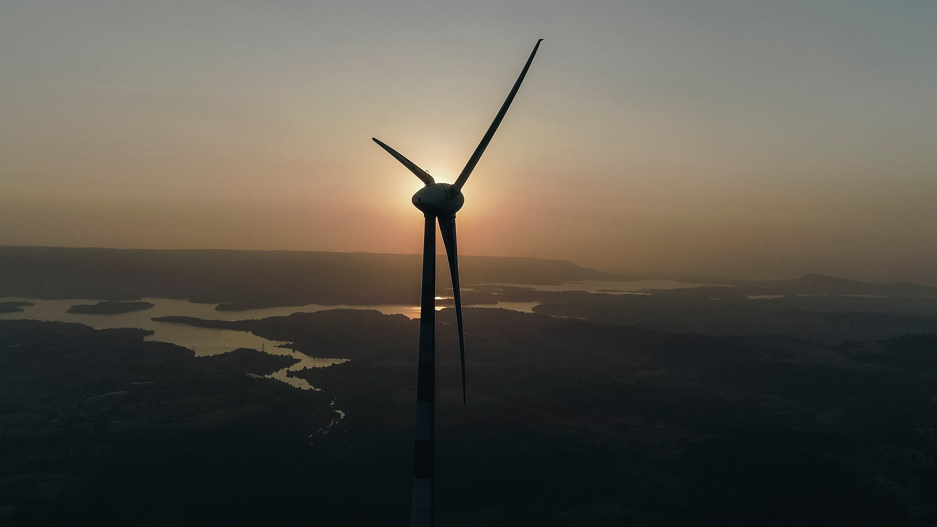 Apraava Energy secures 300 MW wind project in Karnataka's renewable ...