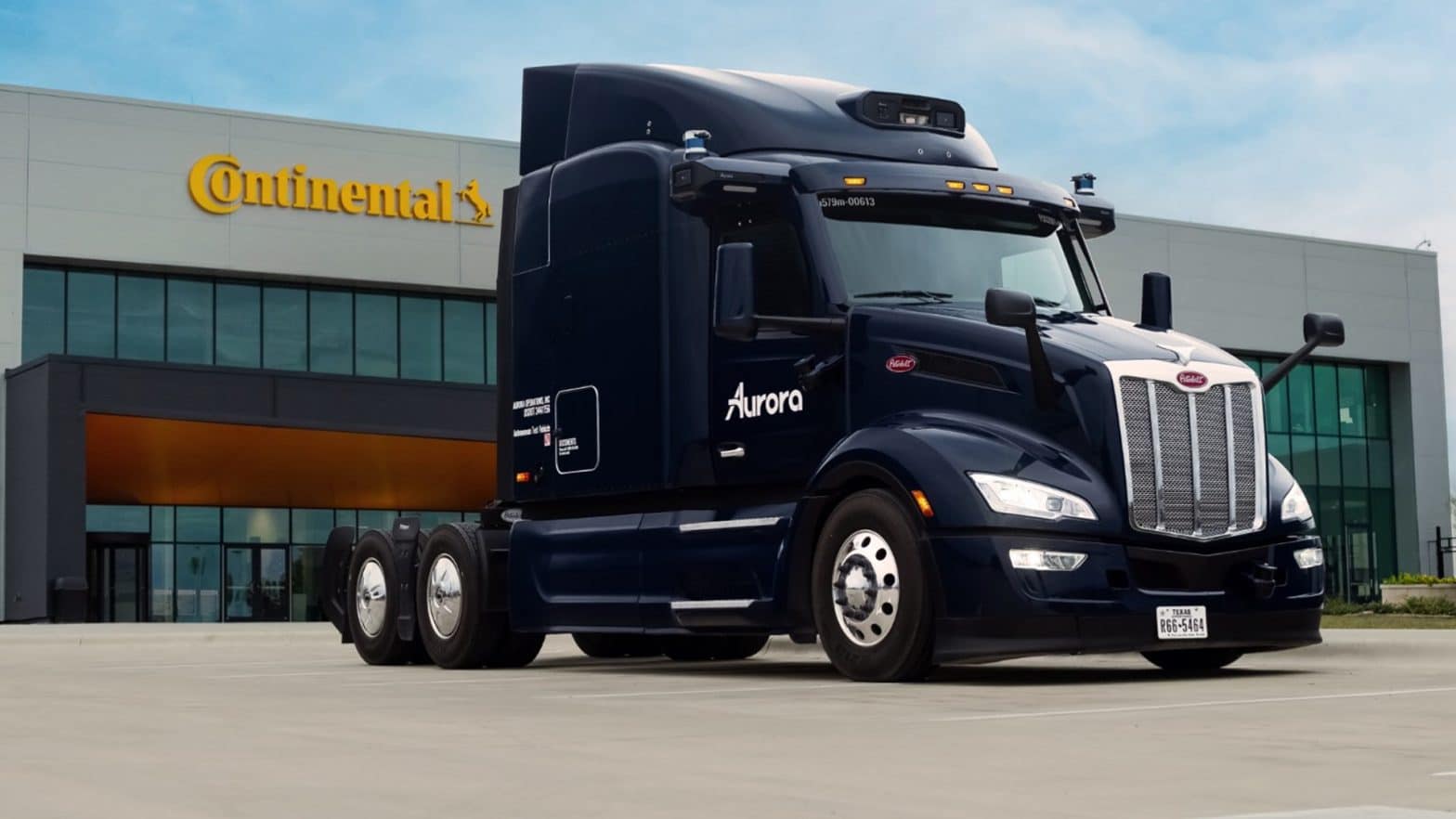 Continental and Aurora collaborate on world's first scalable autonomous ...