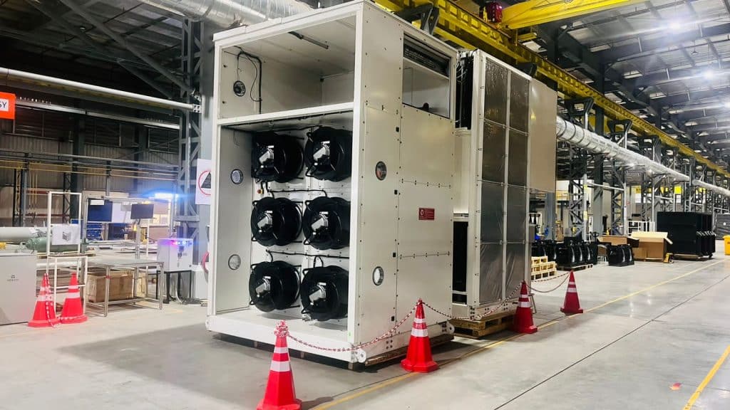 Vertiv boosts India's data centre landscape with Pune manufacturing hub ...