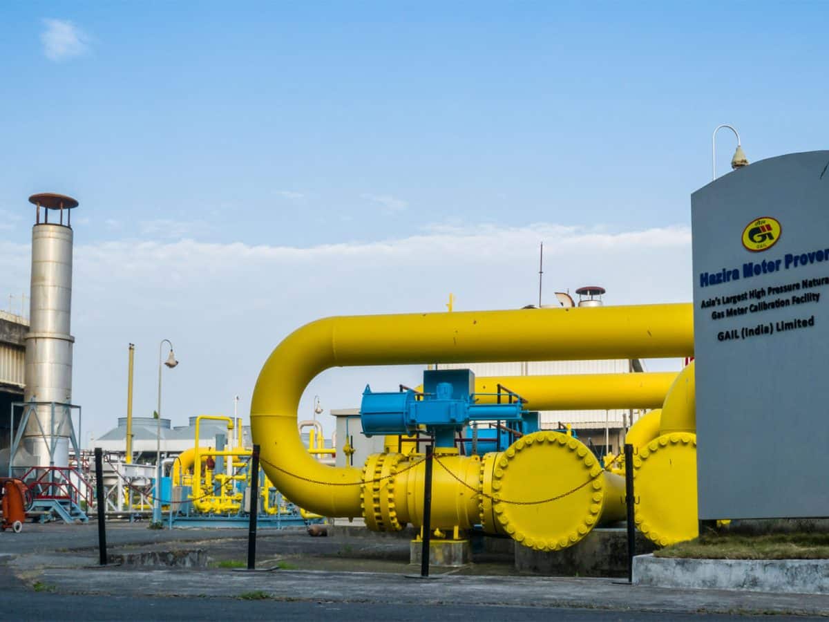 GAIL secures 10-year deal with ADNOC Gas, bolstering India's LNG supply - Manufacturing Today India