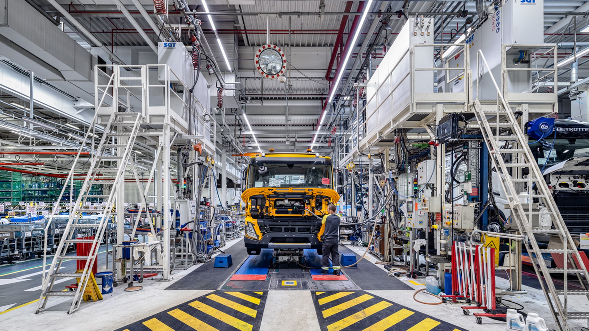Volvo Group Trucks elevate shift worker well-being with Zumtobel ...