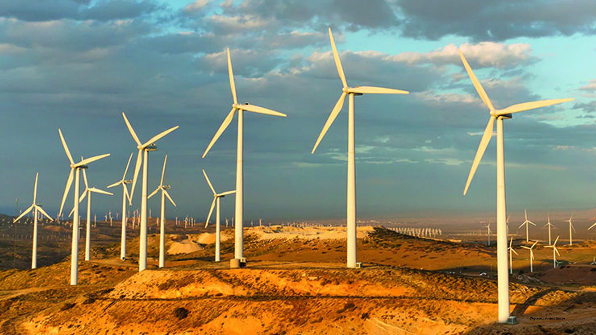 Gujarat welcomes Juniper Green Energy's inaugural wind power initiative ...