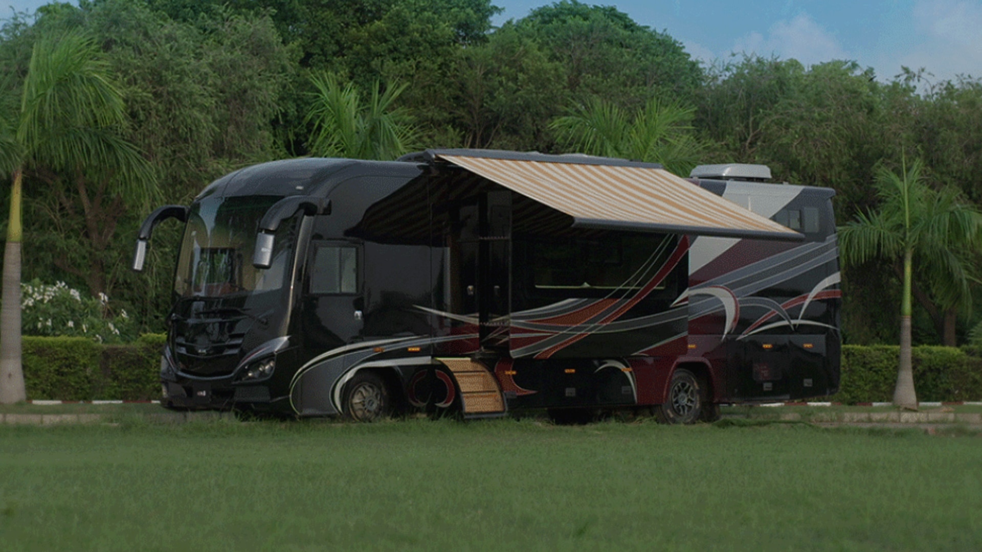 JCBL Ltd introduces luxury Signature Motorhome, redefining travel ...