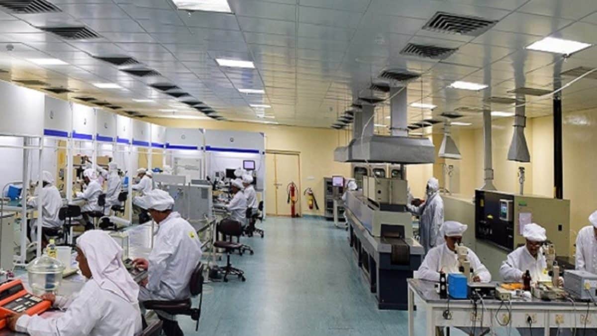 Indian Government unveils Rs 10,000 crore investment for SCL Mohali ... Indian Government unveils Rs 10,000 crore investment for SCL Mohali ...