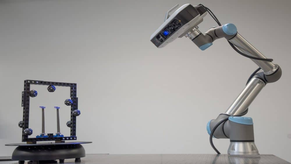 Hexagon's VR800 scanner enhances productivity and flexibility ...