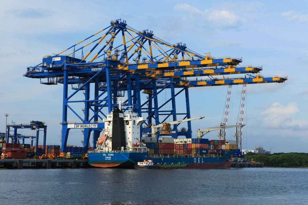 DP World's Cochin Terminal achieves 75,141 TEUs record handling in ...