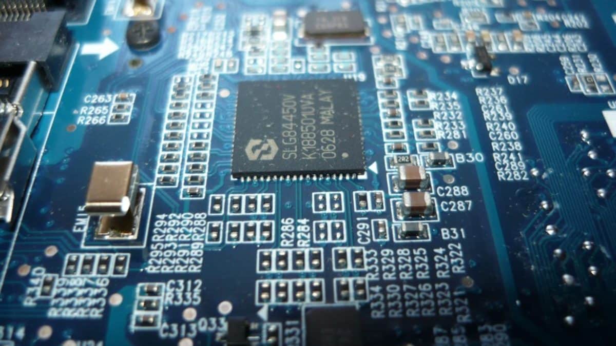 Electronics job boom: TeamLease forecasts 100,000 new roles in 6-12 ...