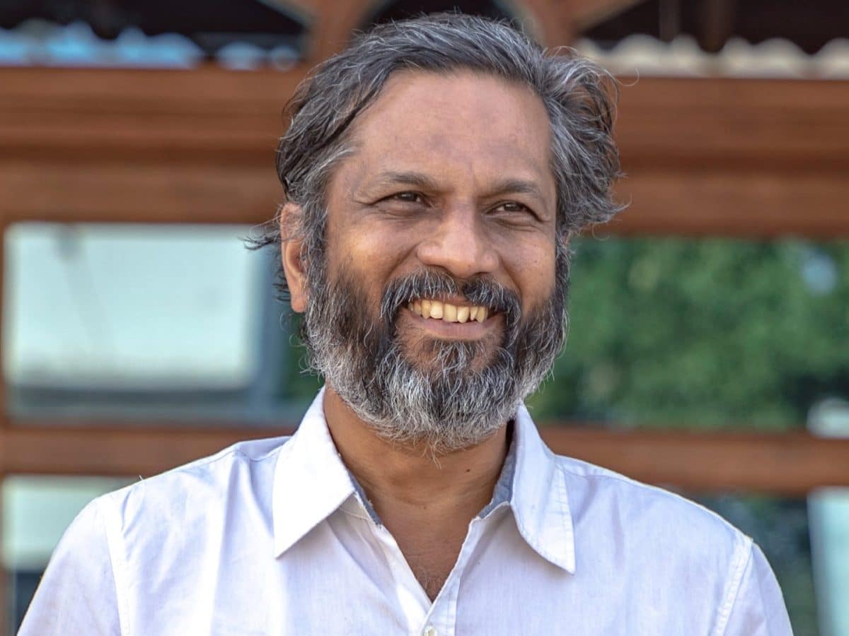 Zoho founder Sridhar Vembu steps down - Manufacturing Today India