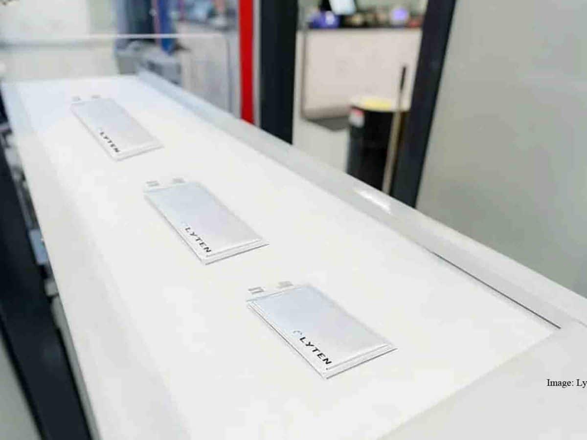 Lyten ships Lithium-Sulfur battery samples to major automakers for ...