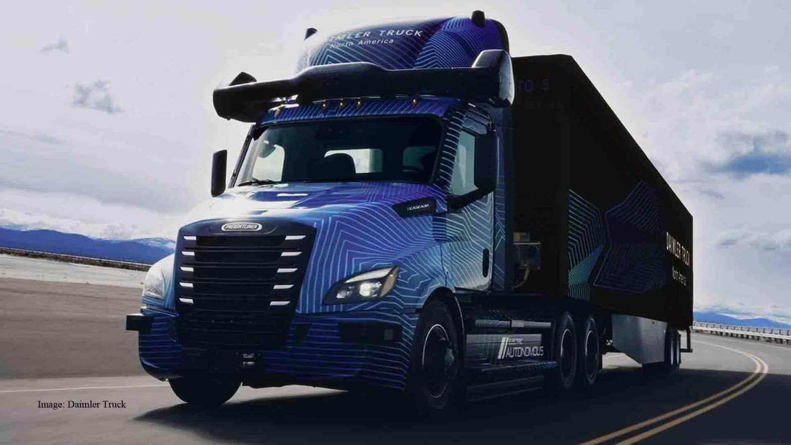 Daimler Truck unveils zero-emission, autonomous freightliner eCascadia ...