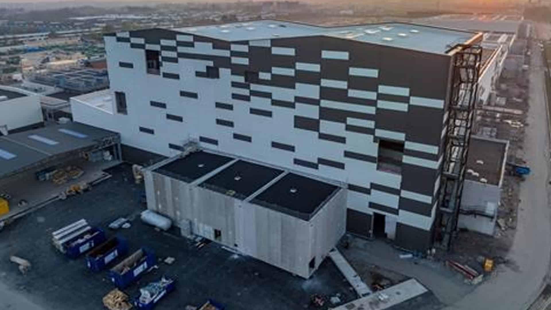 ACC halts construction of two European gigafactories - Manufacturing ...