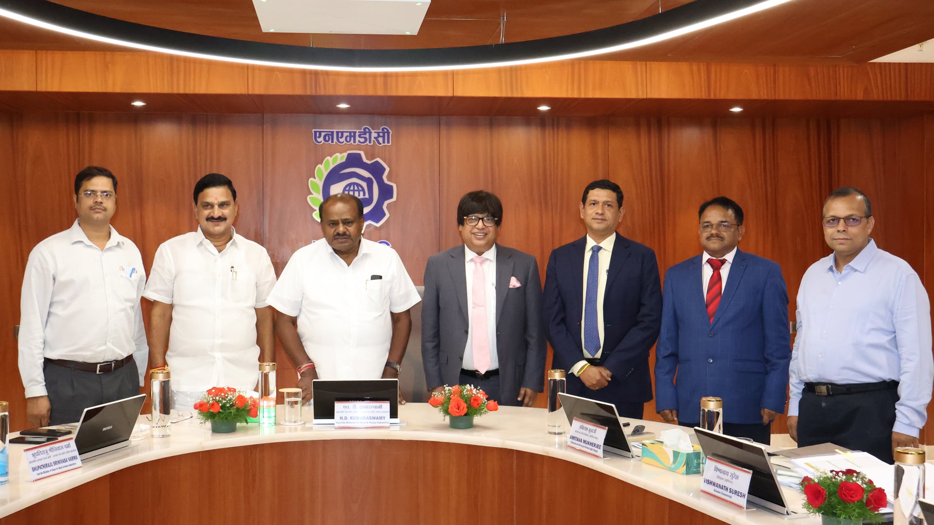 Indosolar Ltd's mega 1.30 GW solar module plant begins operations ...