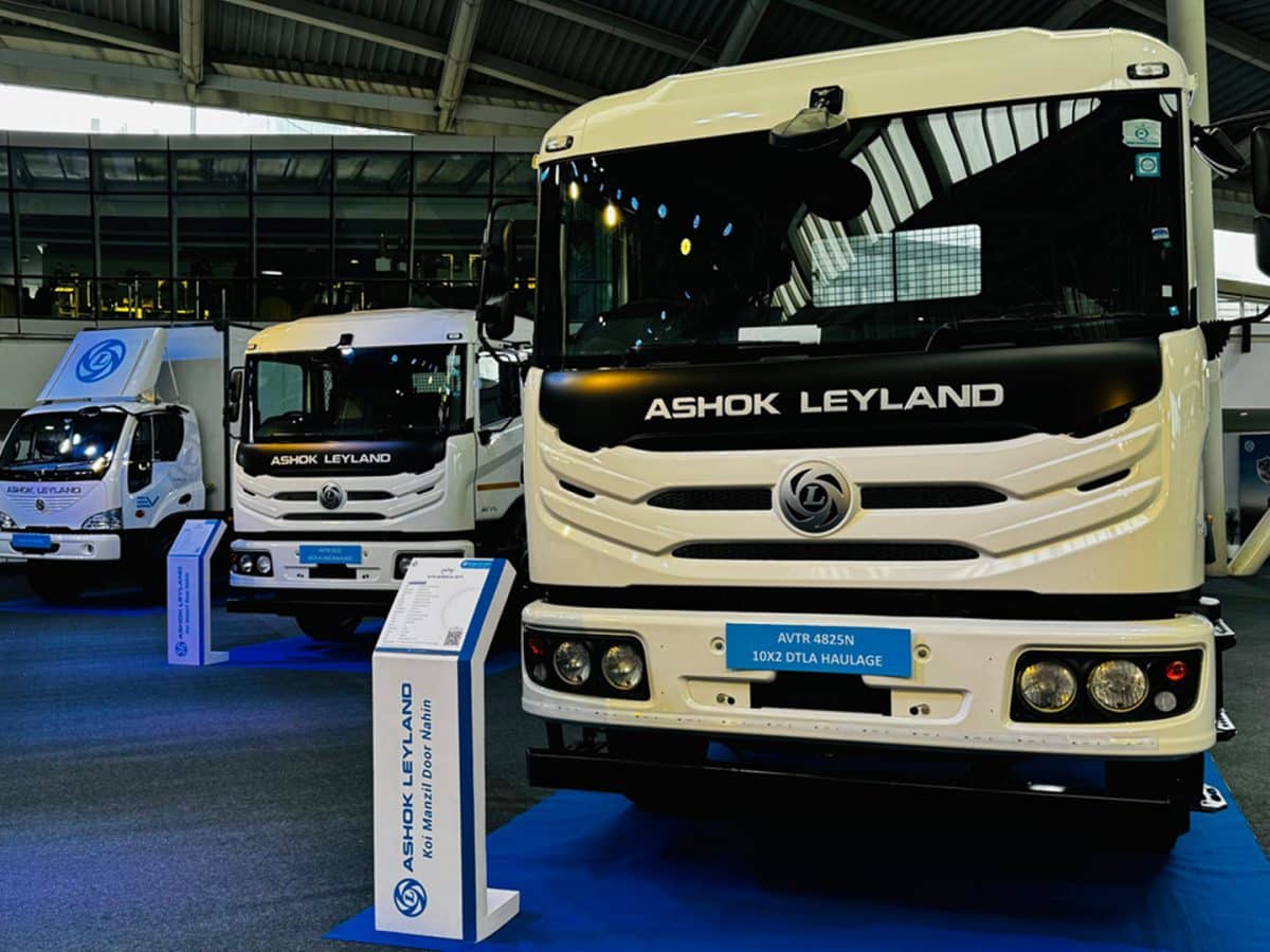 Mahindra & Mahindra to launch seven new LCVs by 2030 - Manufacturing ...