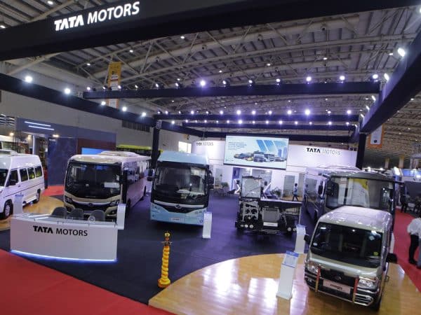 VECV launches advanced bus solutions at PRAWAAS 4.0 - Manufacturing ...