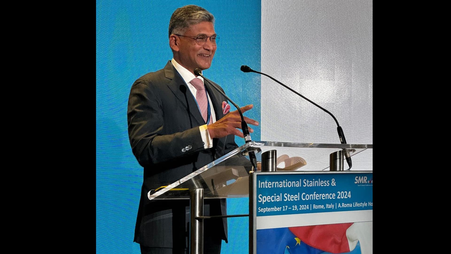 Ratan Jindal honoured with Stainless Steel Executive of the Year 2024 ...