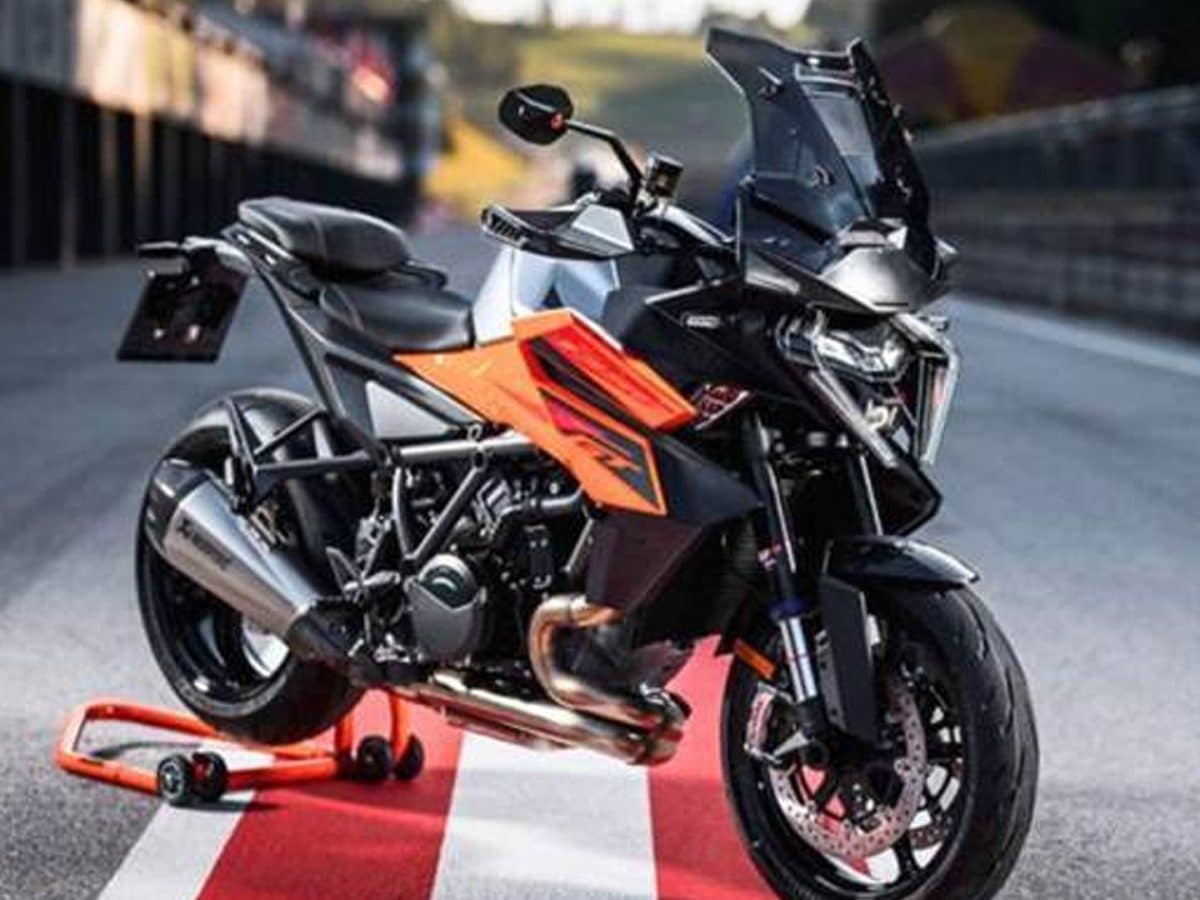 KTM launches the all-new 1390 Super GT for thrilling sport touring ...