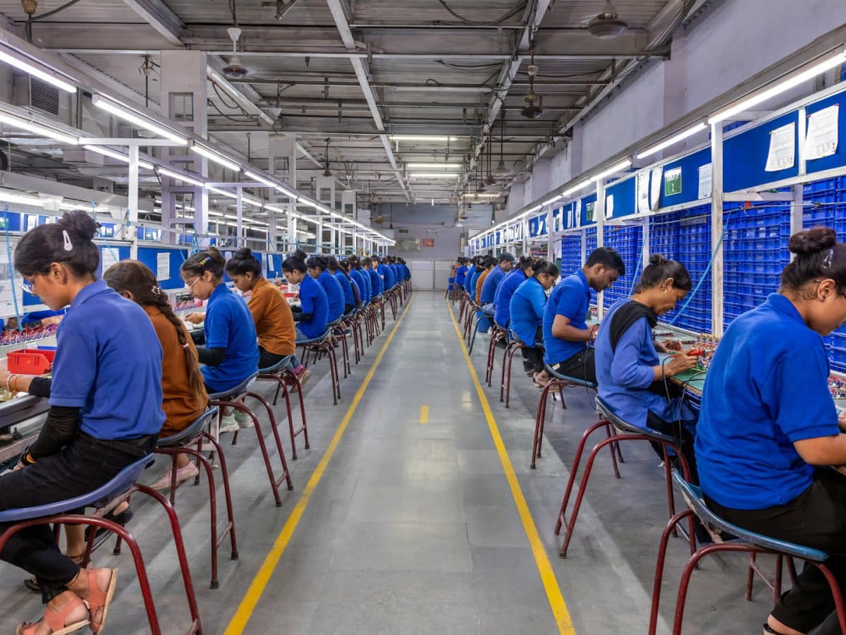 Calcom Vision partners with HPL Electric to drive innovation in LED ...