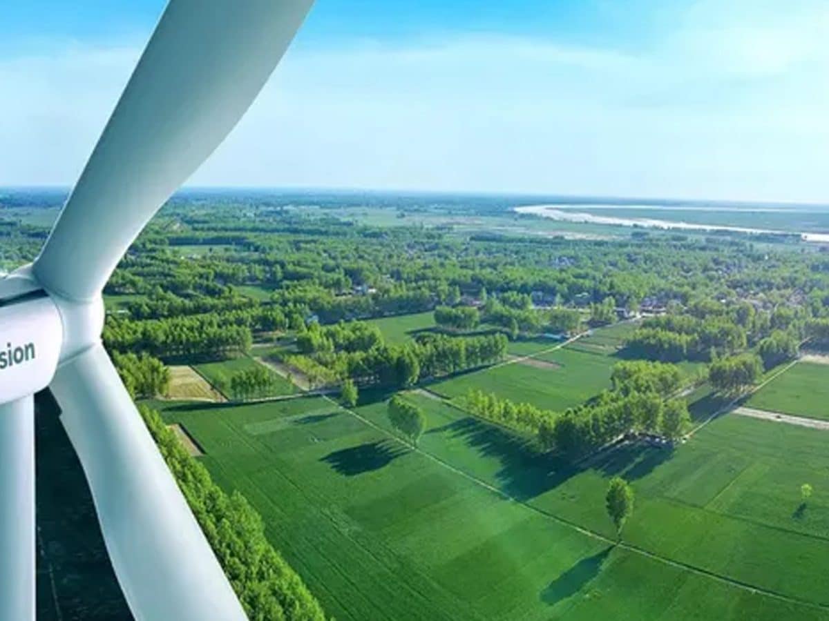 UAE introduces world-first uninterrupted renewable energy facility ...