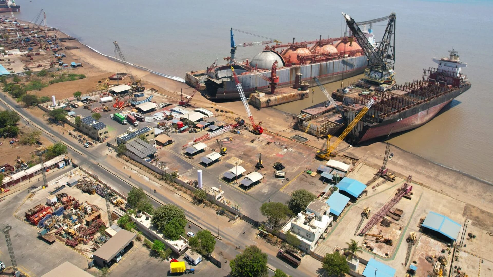 Odisha announces Rs 4,000-Cr plan for ship recycling hub, ports, hydrogen facility growth ...