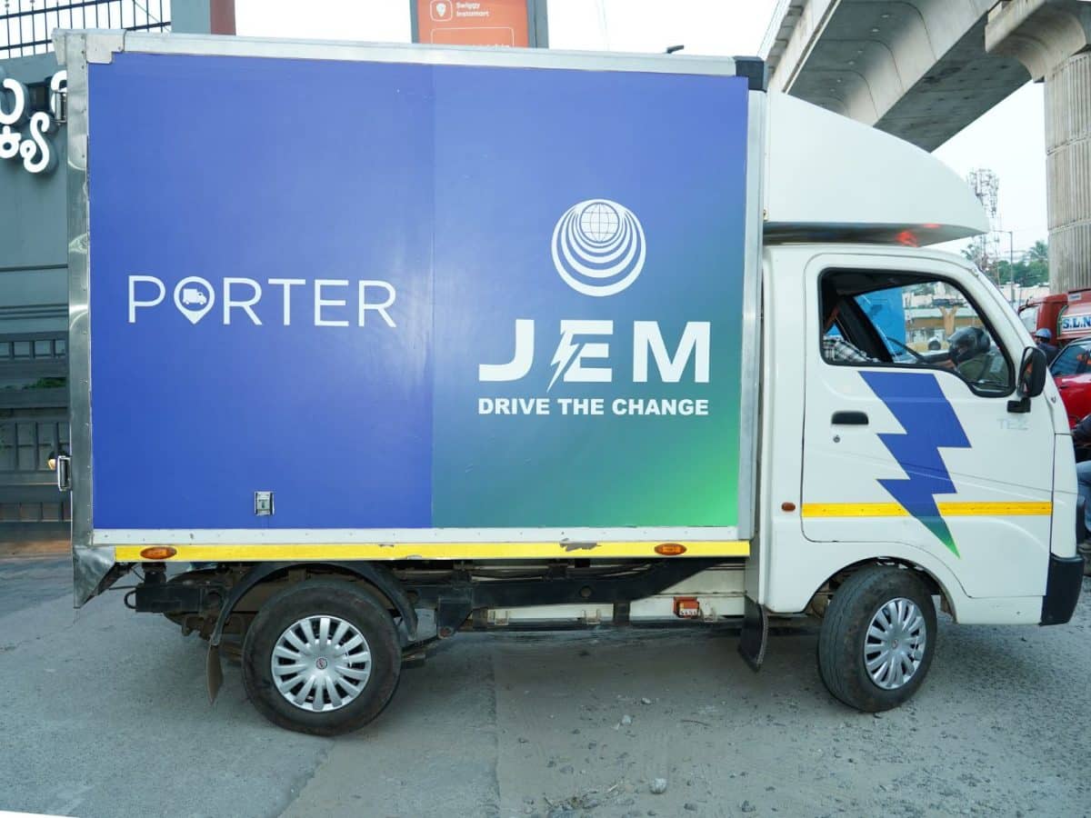Jupiter Electric Mobility launches JEM TEZ e-LCV