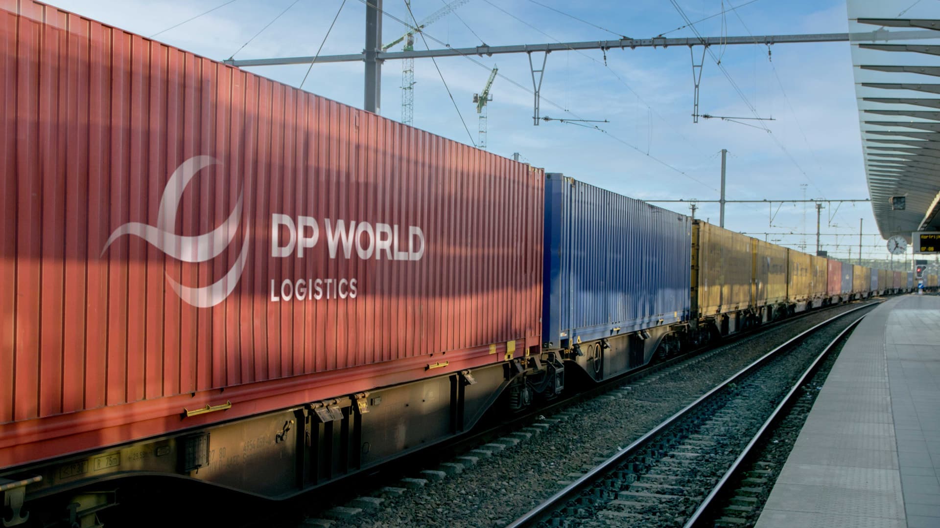 DP World’s SARAL-3 service to streamline cargo flow between Gandhidham and NCR - Manufacturing ...