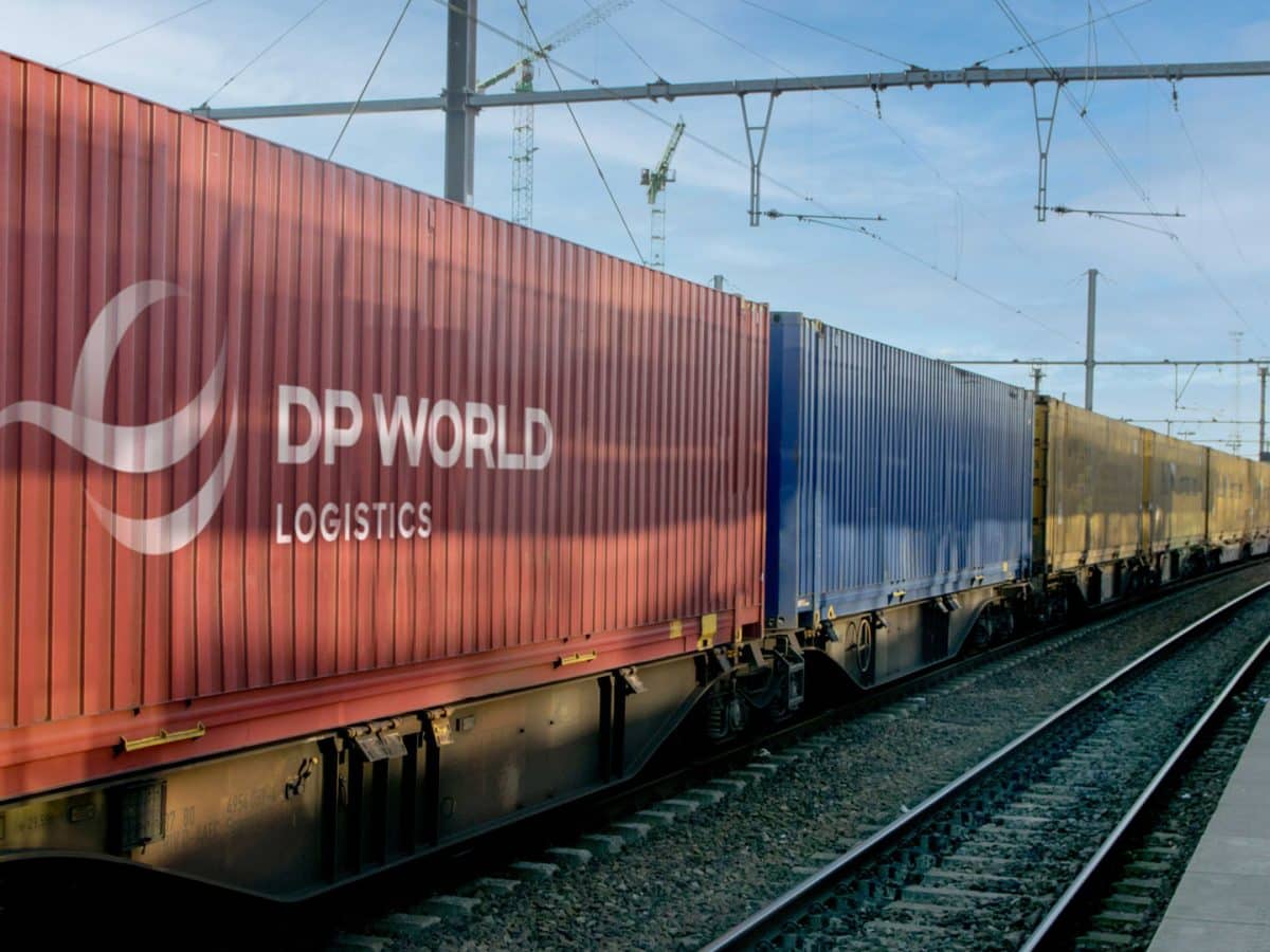 DP World Mundra achieves highest-ever 1.42M TEUs throughput in 2024 - Manufacturing Today India