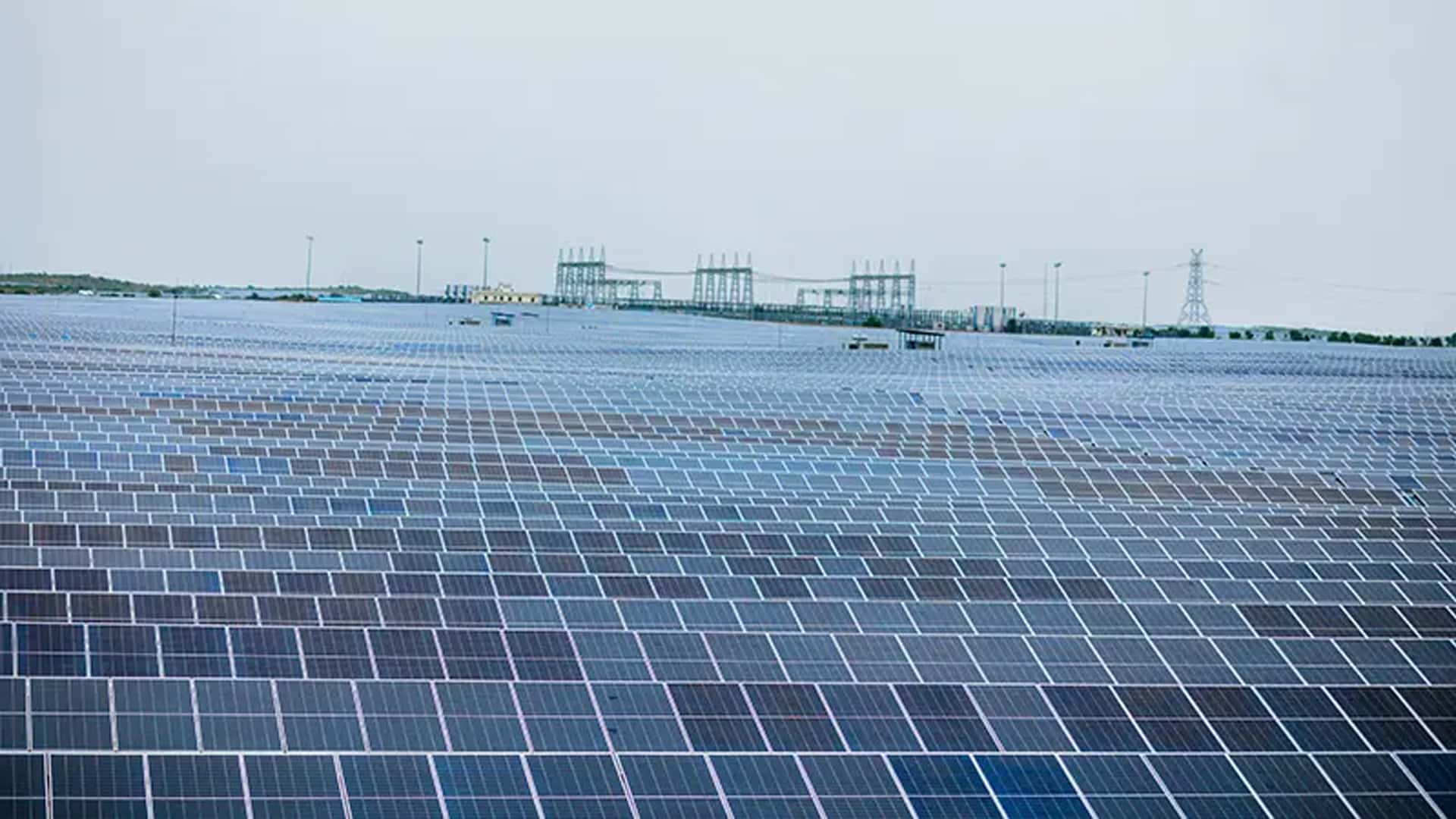 Prime Minister Modi inaugurates first green hydrogen hub under NGH ...