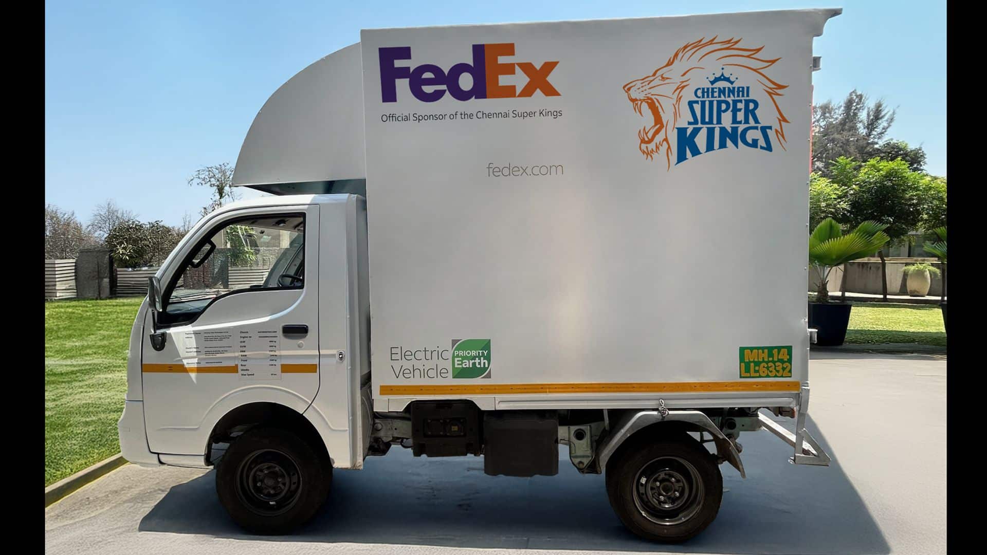FedEx, CSK team up for co-branded EV deliveries across India