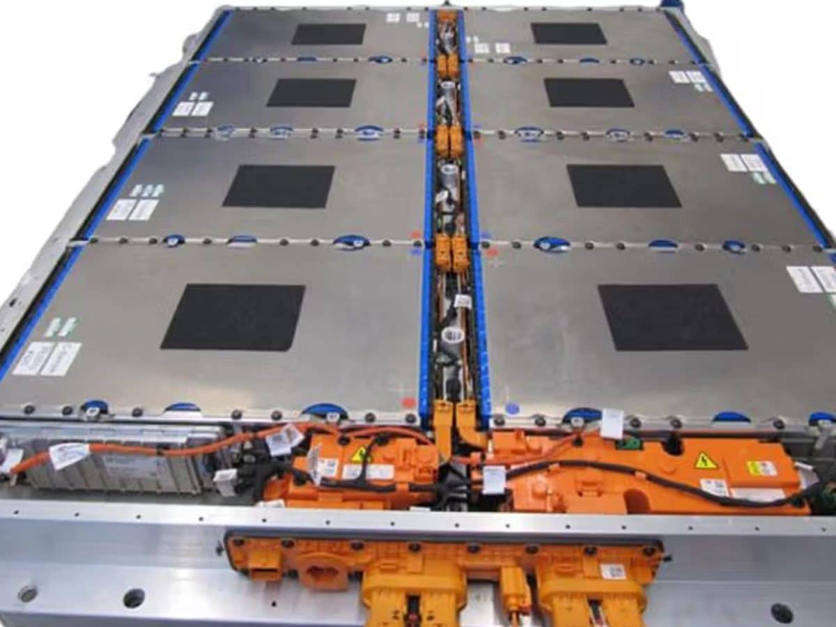 Rilox EV, Hala Mobility to deploy 400 EVs a month in India