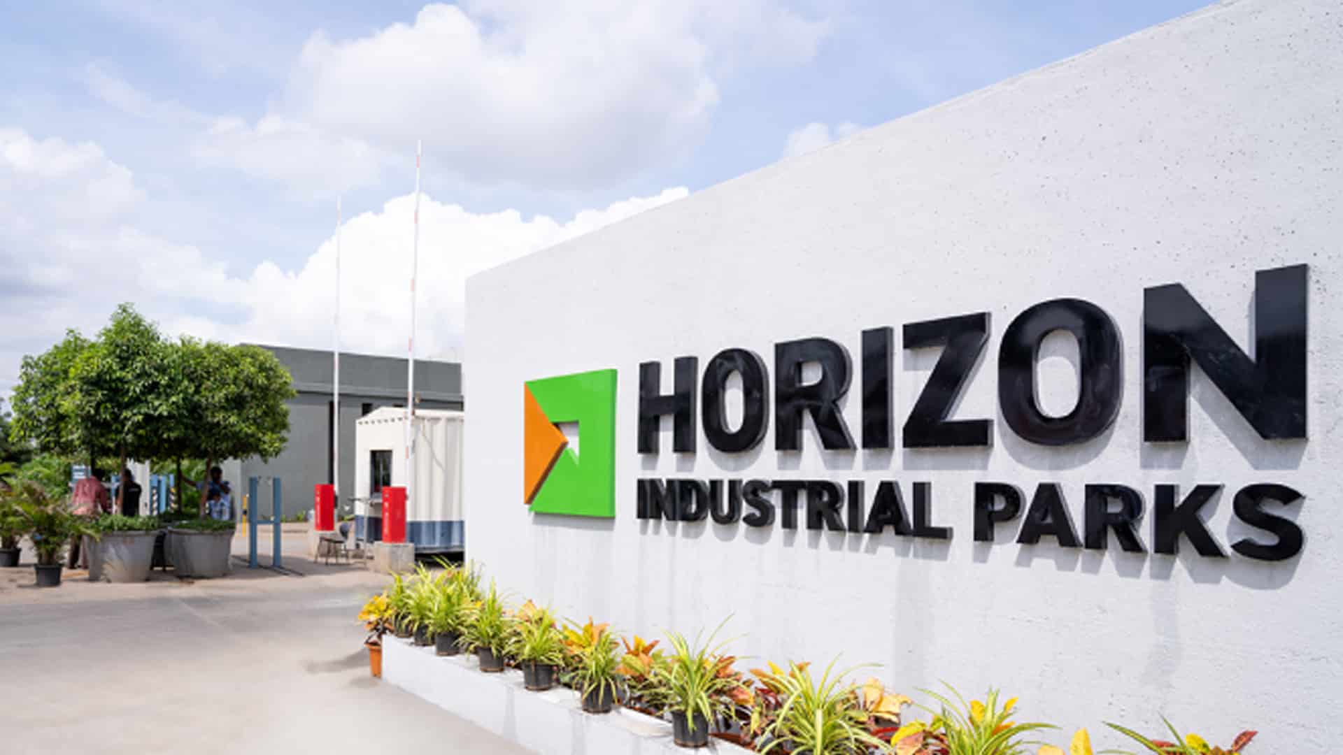 Schneider Electric plans new IT production plant in Hosur