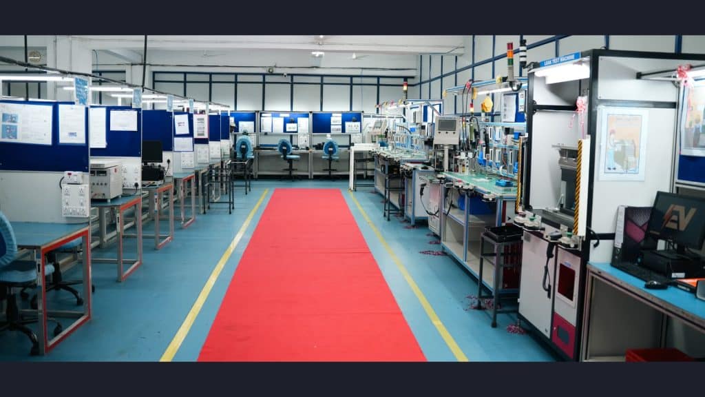 Kinetic Communications opens fully automated controller manufacturing ...