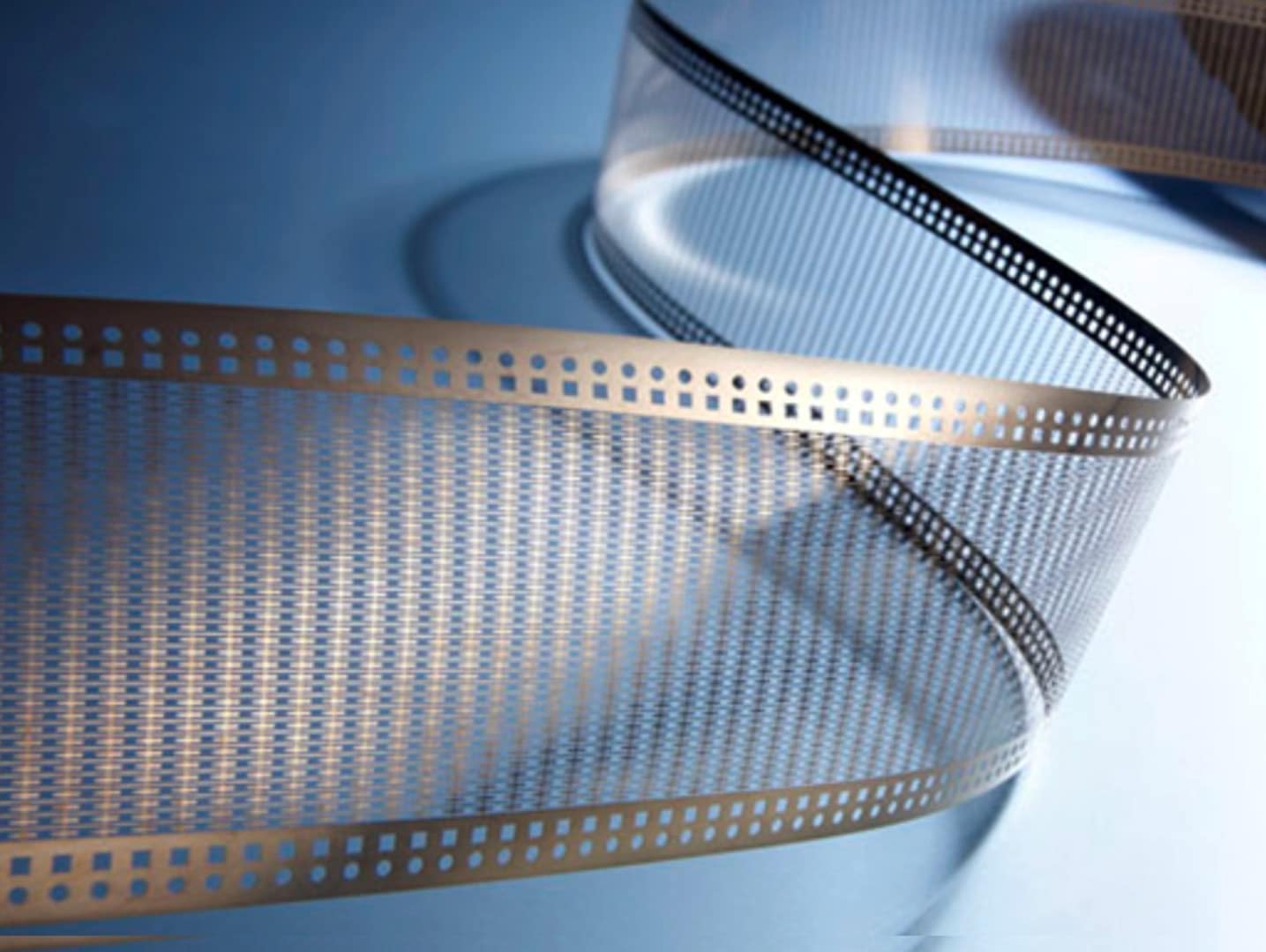 PCE drives the future of electronics miniaturisation and precision