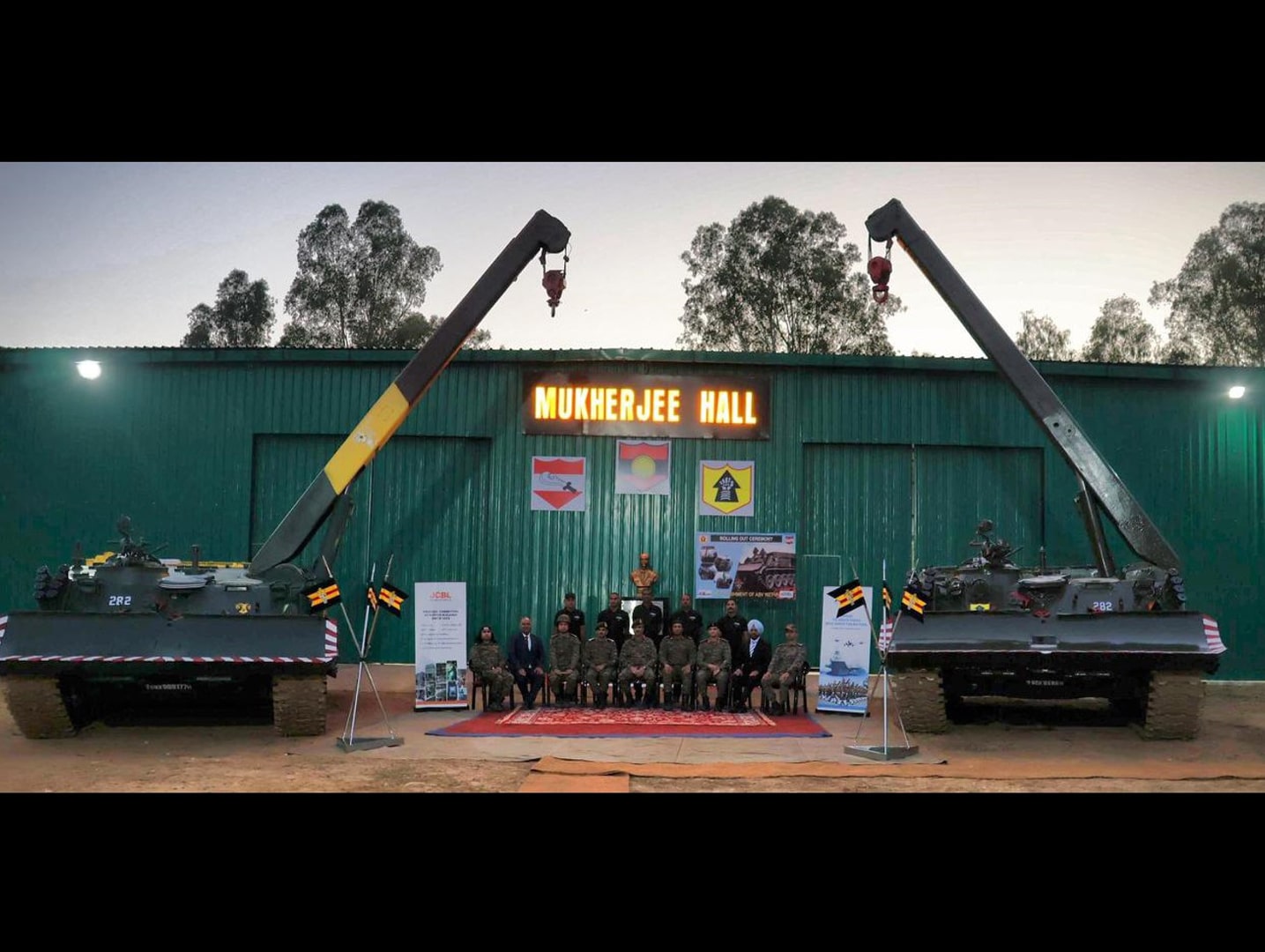 Kharga Corps inducts three refurbished WZT-3 armoured recovery vehicles ...