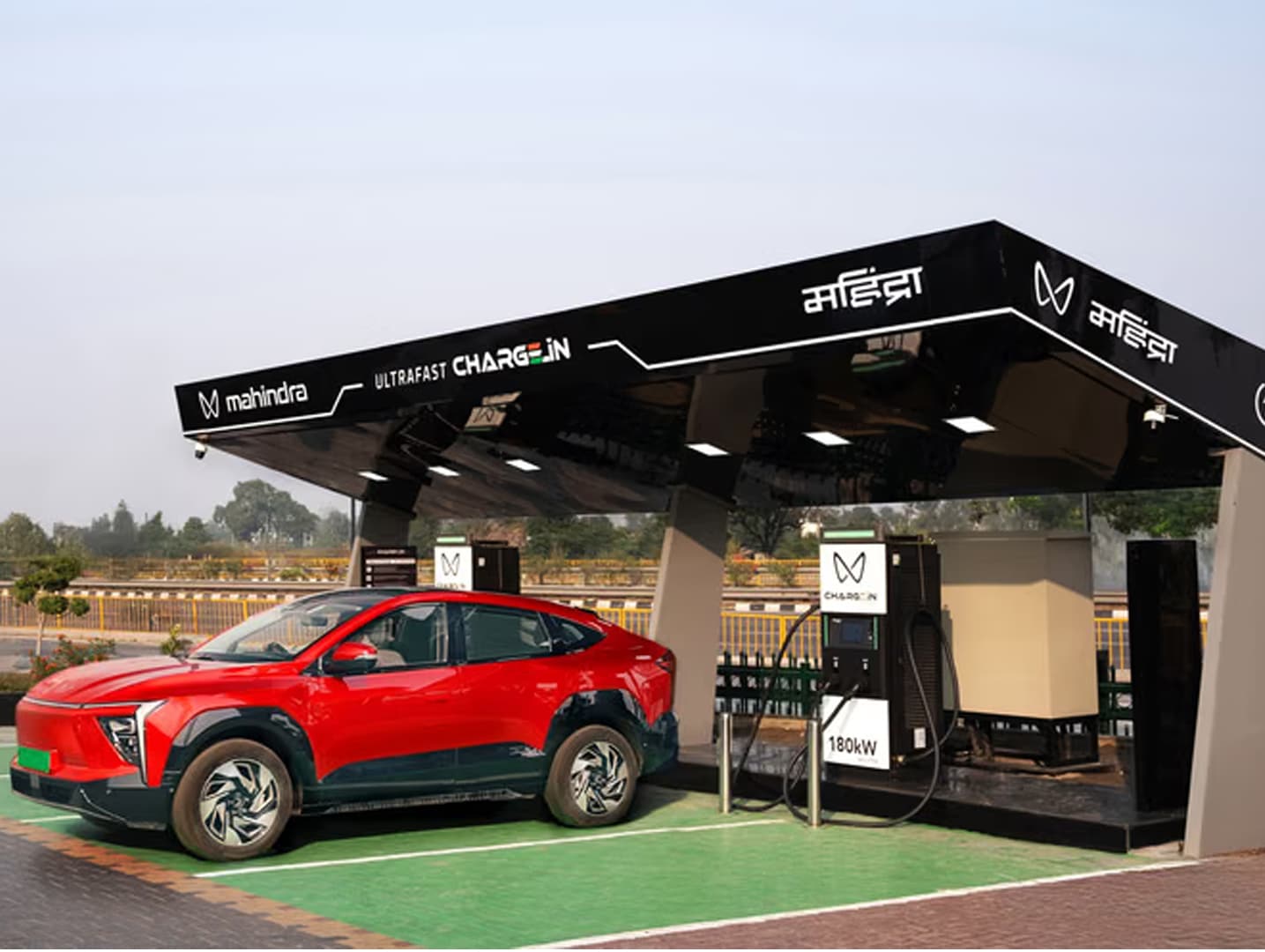 Mahindra starts 180 kW EV network, sets 1,000-charging point goal